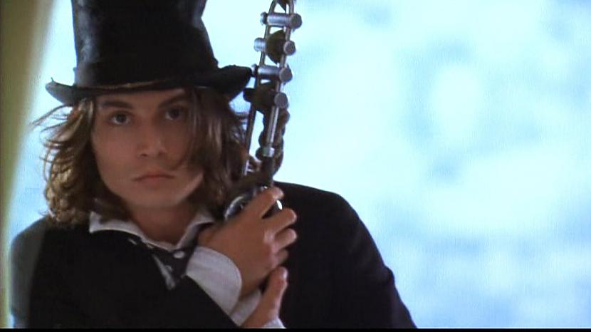 Filma "Benijs un Džūna". - Spoki